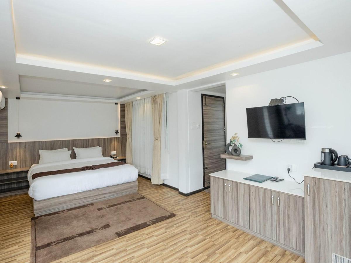 Kulekhani Village Resort – Book Online at Best Price in Thaha | Basiyo